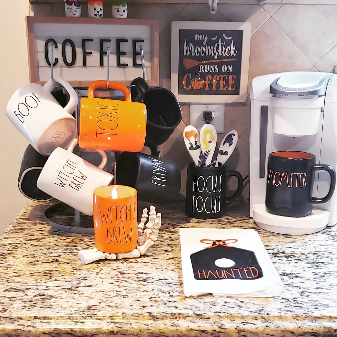 Spooky and Chic: Halloween Coffee Bar Ideas for Your Home - Coffee ...